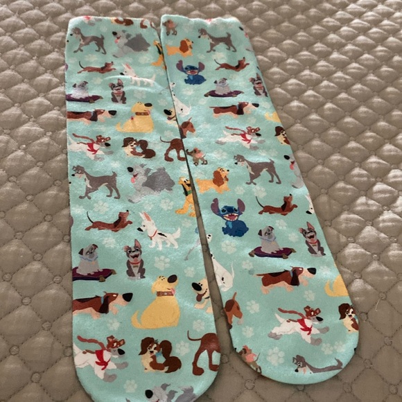 Disney | Accessories | Dogs Of Disney Character Socks Pluto Dalmatians ...